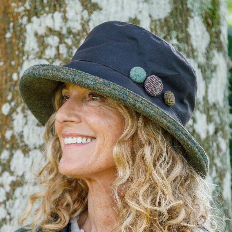 5 Best Ladies Hats for the Races - Rain Hat Collection